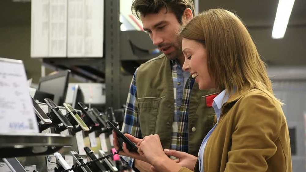 7 Tips For Buying A New Phone | waxinghumorous